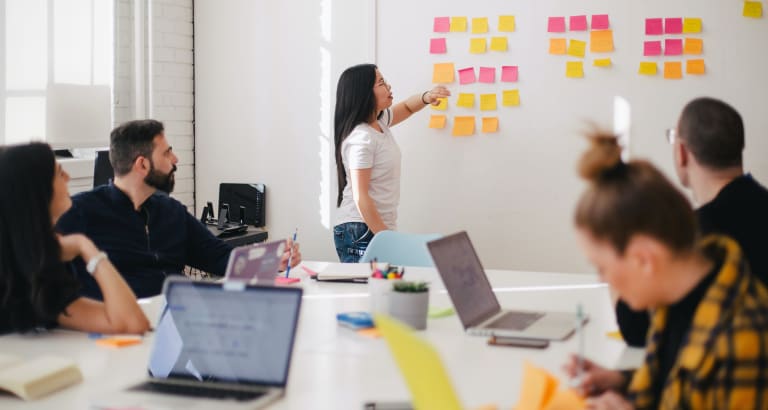 Ideen und Tipps für einen Team-Jahresrückblick | TeamShirts